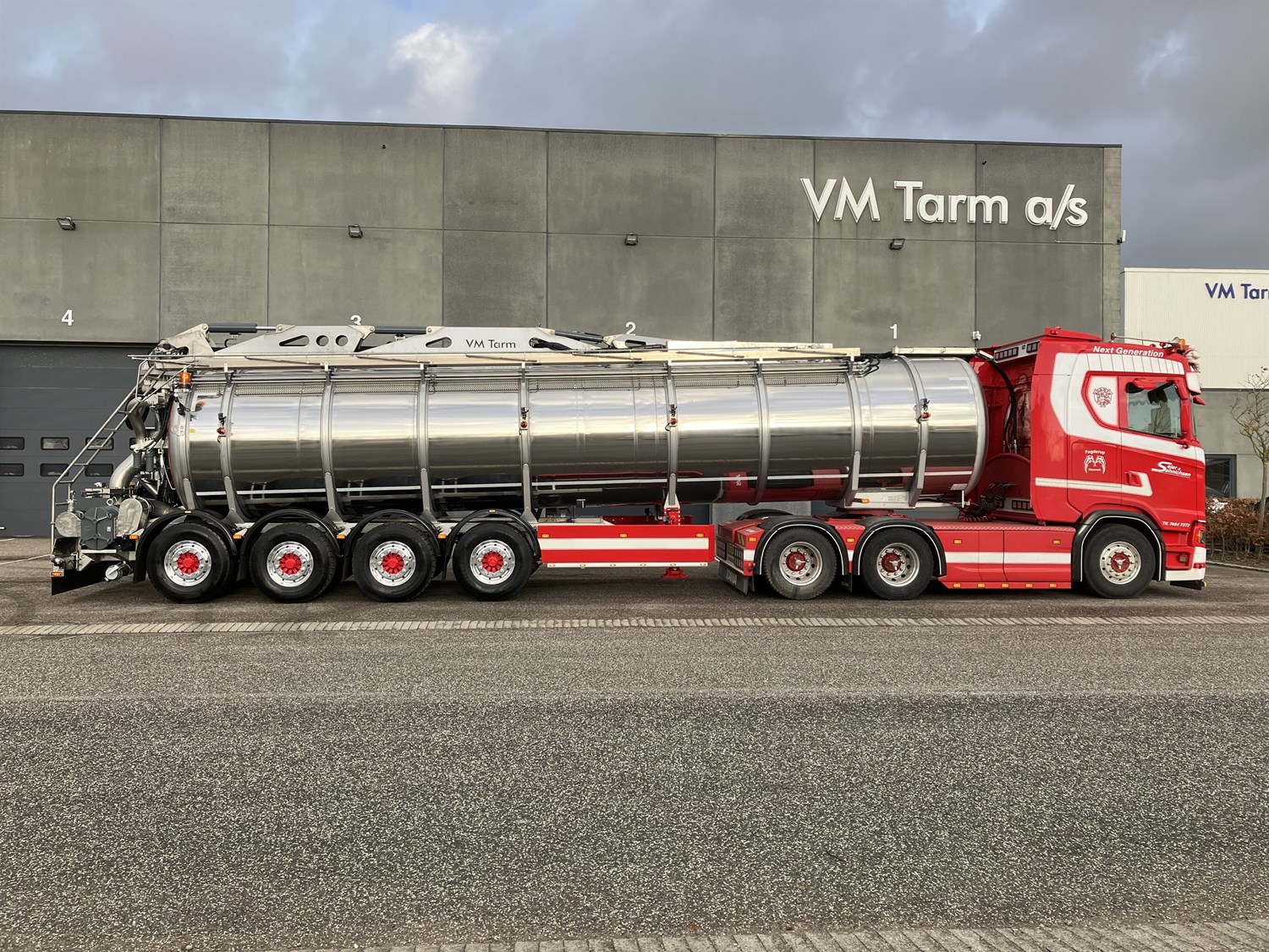 Gülletransport- oder Güllezubringerfahrzeug - VM Tarm a/s